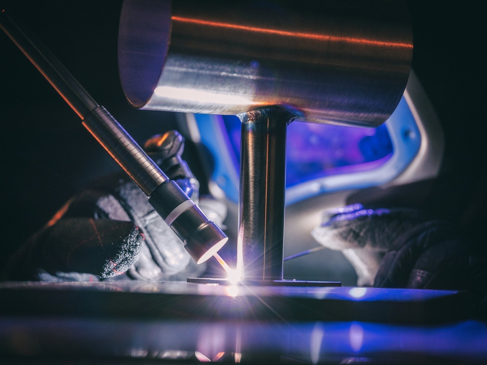 How To TIG Weld Stainless Steel: A Comprehensive Guide for Beginners ...
